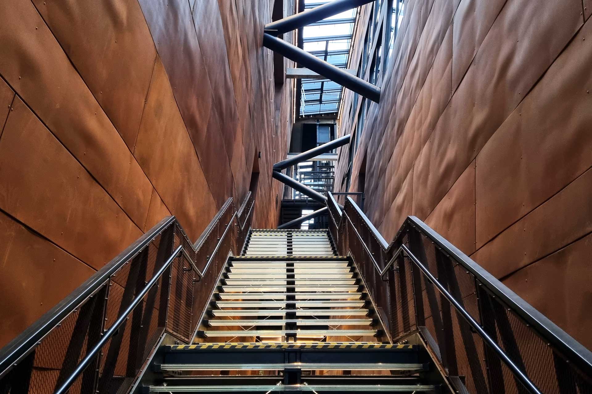 Montaggio strutture metalliche – magazzini prefabbricati scaffalature ...